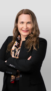 Lisa Sauer | Chicago Real Estate Attorney | Clark Hill PLC